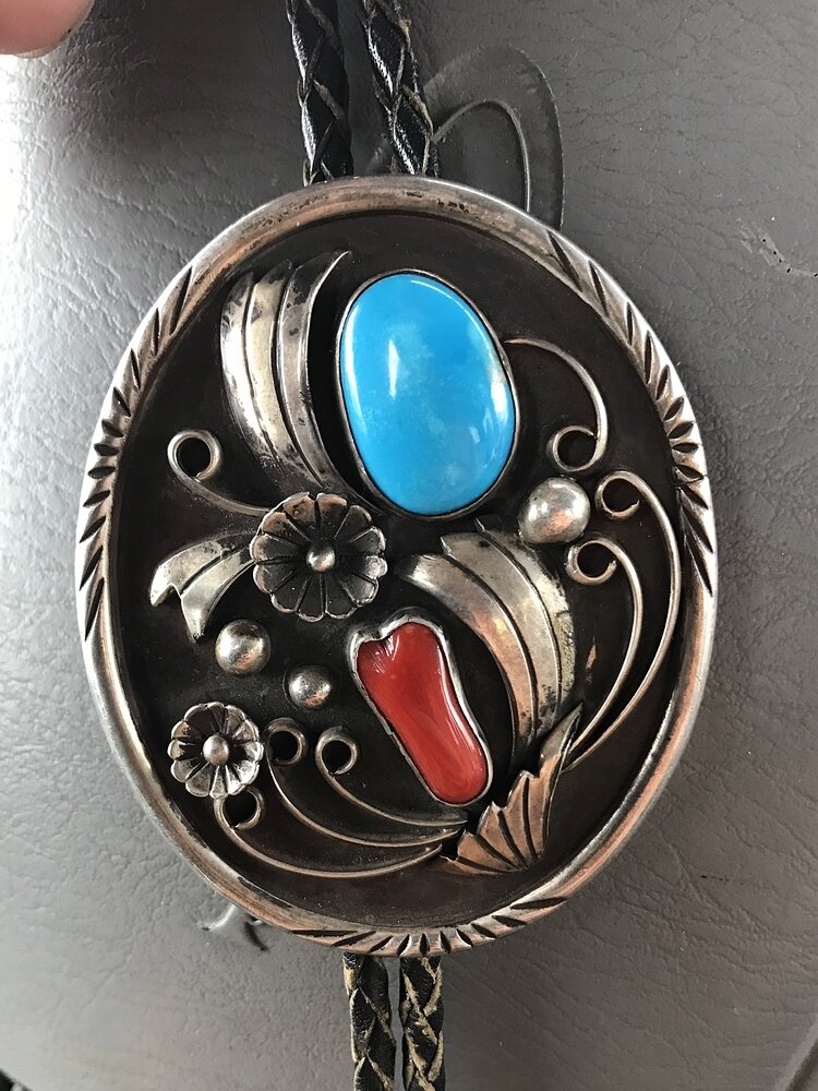 Does anyone recognize this work and makers mark on bolo? - Identifying ...