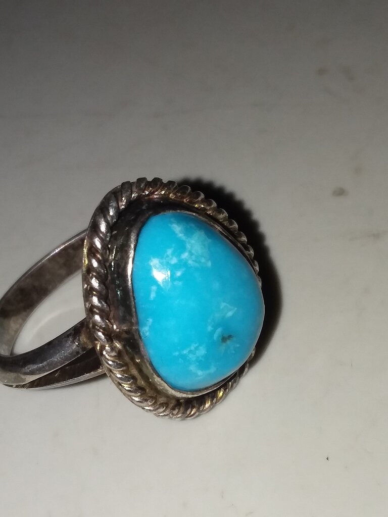 Bright blue stone - Real vs. Fake - Turquoise People