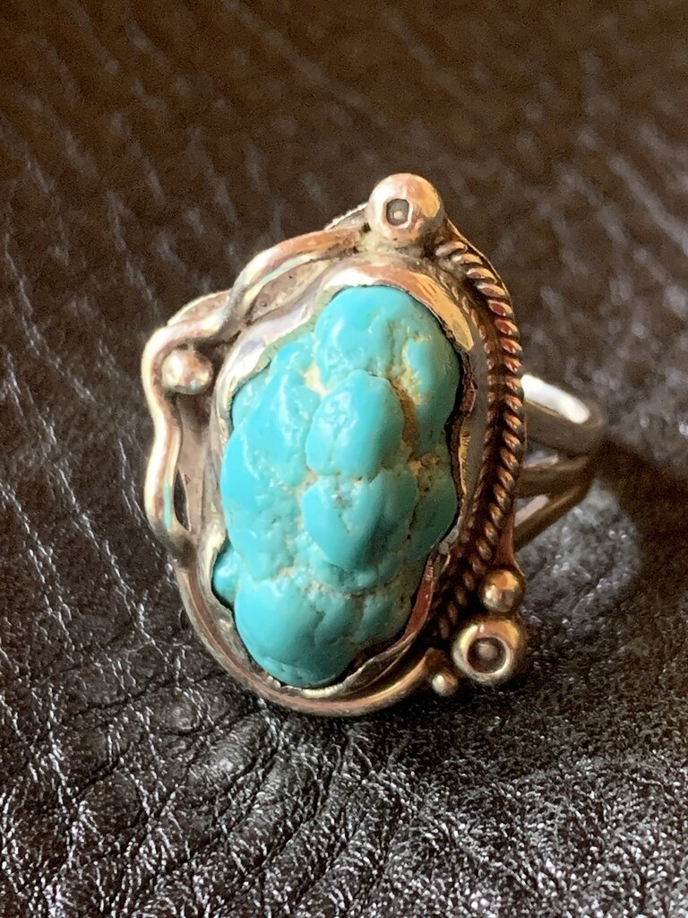Very bumpy stone - Real vs. Fake - Turquoise People