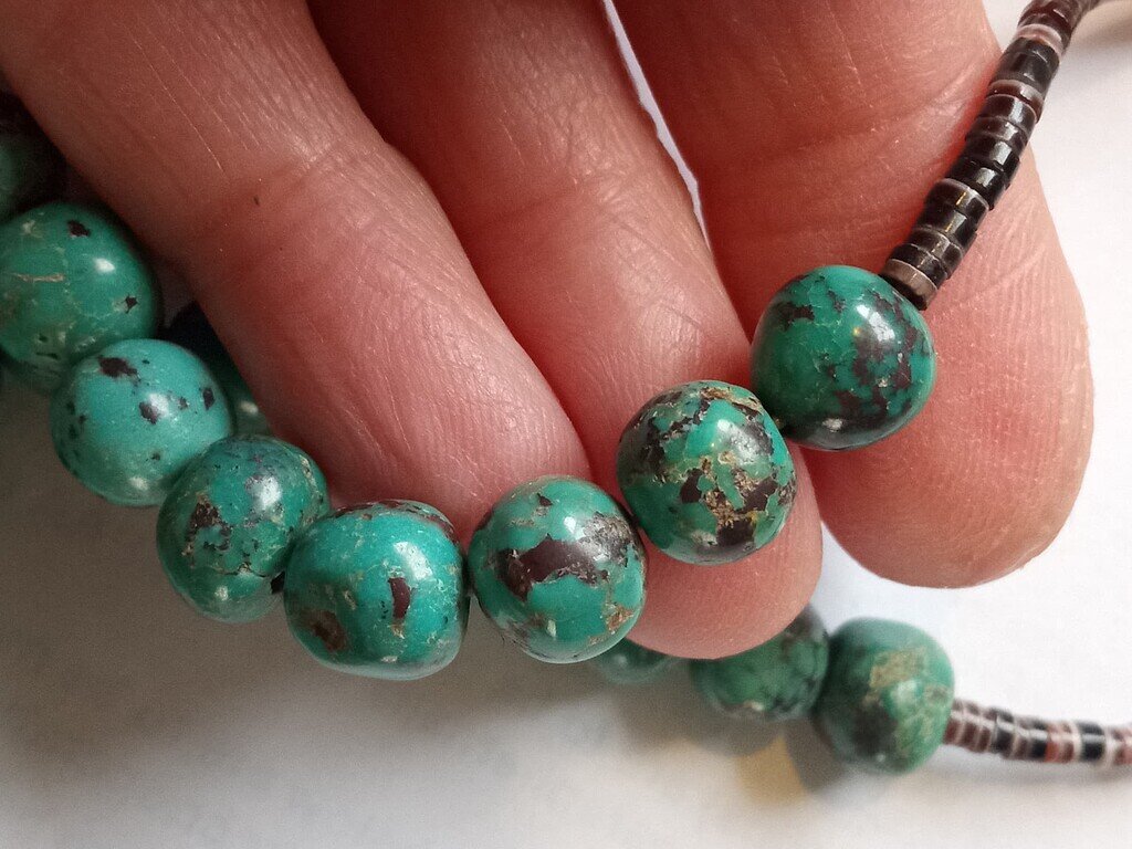 Bisbee beads? - Identifying & Discovering - Turquoise People