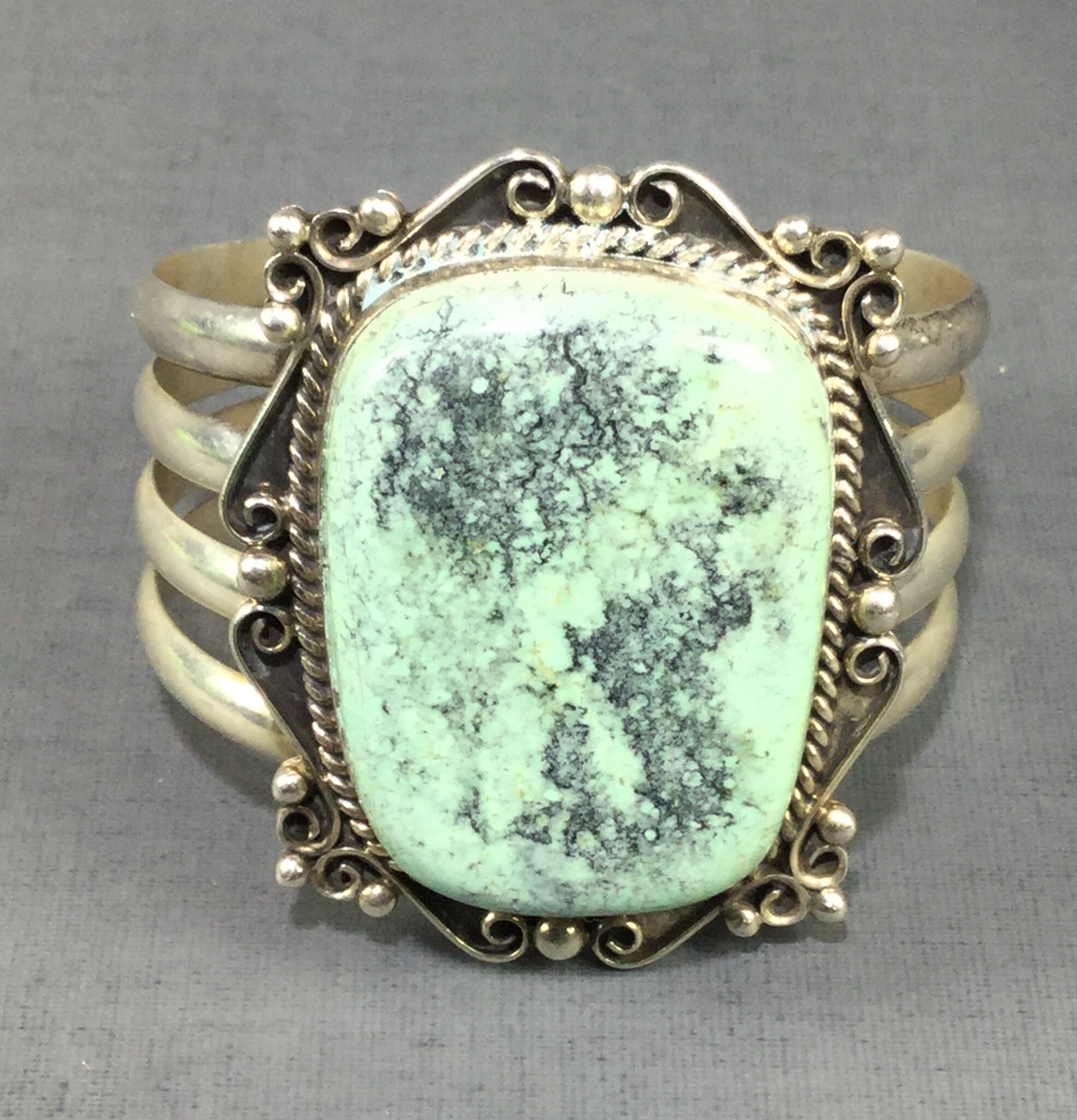 Begay Bracelet-Turquoise?-Which Begay? - Identifying & Discovering ...