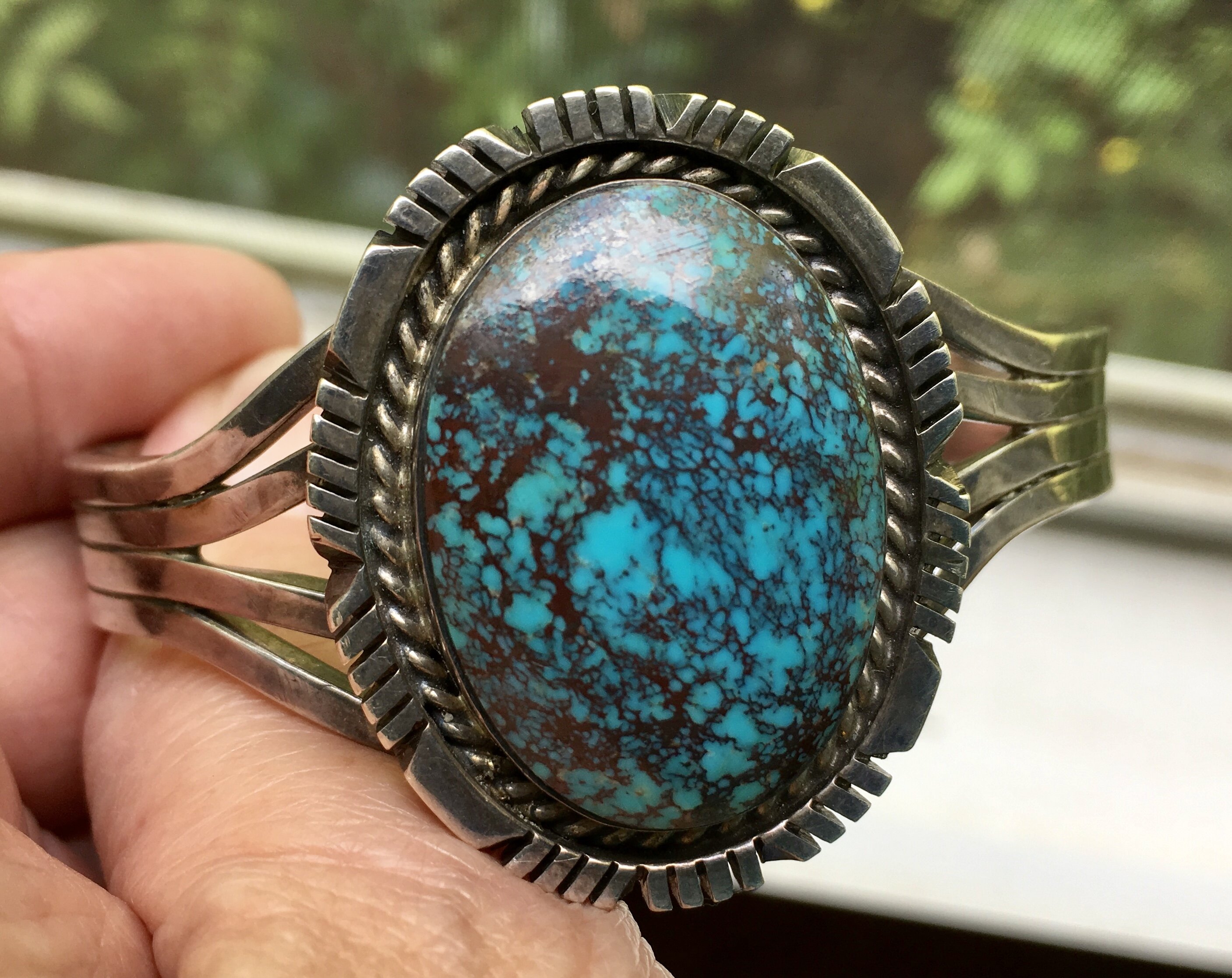 Red Mountain Turquoise Cuff - Appraising & Evaluating - Turquoise People